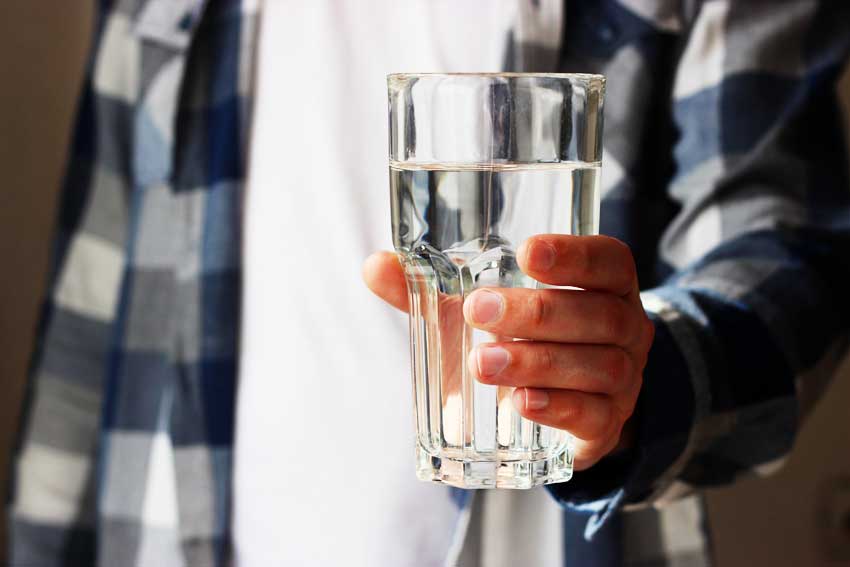 Why a Drinking Water Filtration System Beats Bottled Water | Health